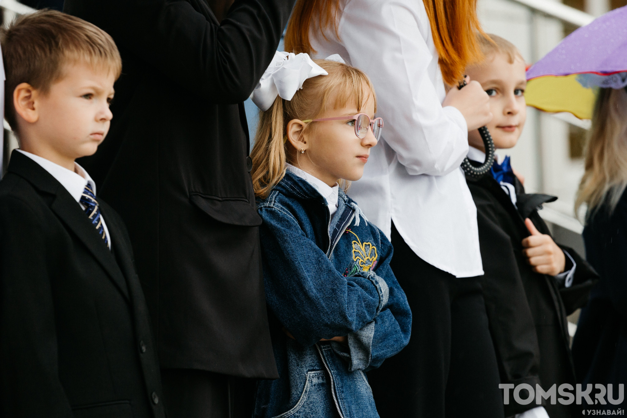 Томским учащимся не придется менять школьную форму • TOMSK.RU
